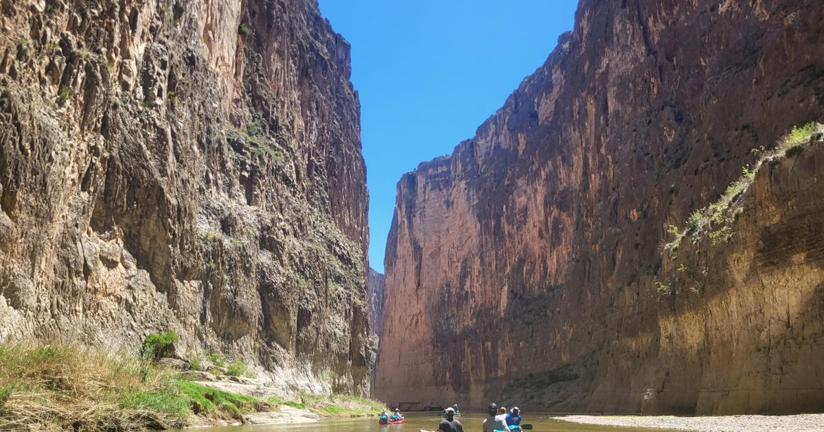 Terlingua: Excursión guiada de día completo en balsa/kayak/piragüismo ...