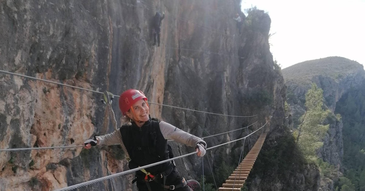 Marxuquera: La Falconera Via Ferrata | GetYourGuide