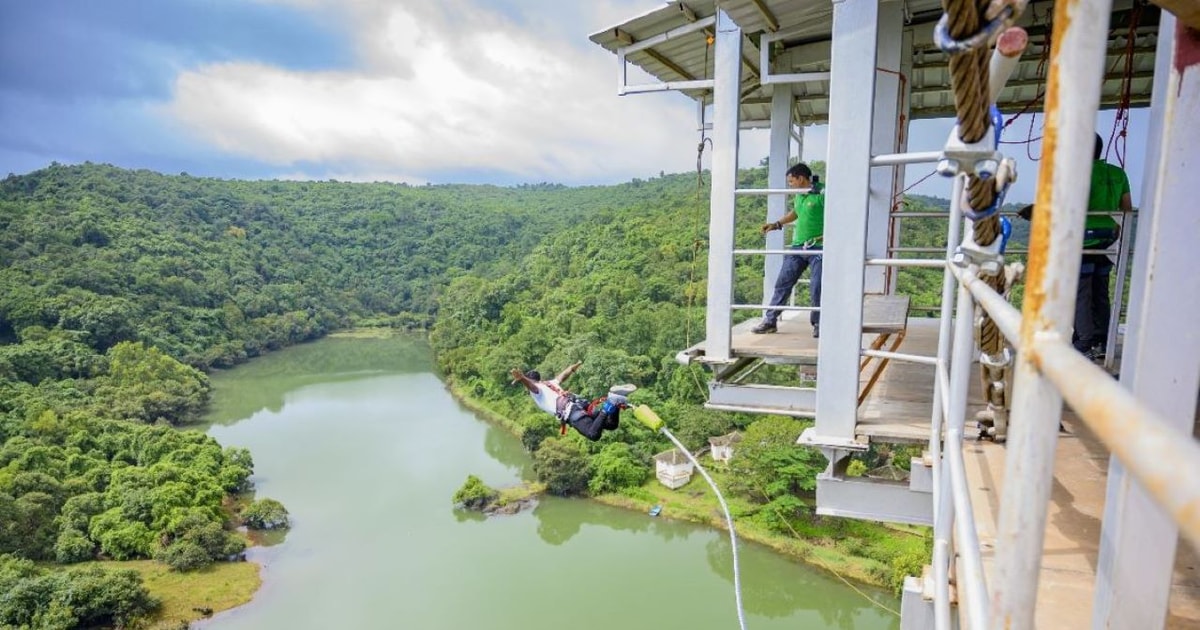 Bungy Jump in Goa - Jumpin Heights | GetYourGuide