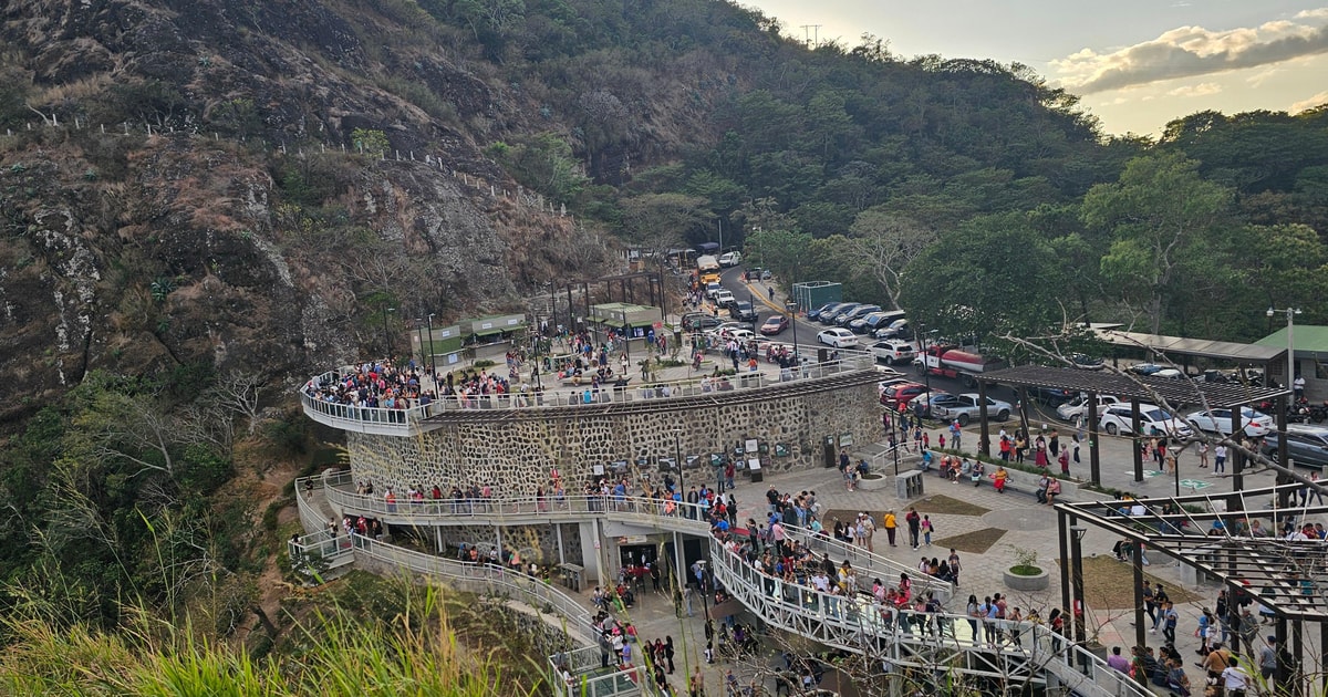 Devil´s Gate and historic downtown of San Salvador | GetYourGuide