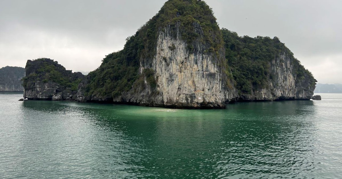 From Hanoi: Cat Ba - Lan Ha bay Sunlight Premium 2D1N Cruise | GetYourGuide