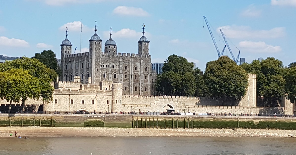 London: Westminster Tour and Tower of London & Tower Bridge! | GetYourGuide