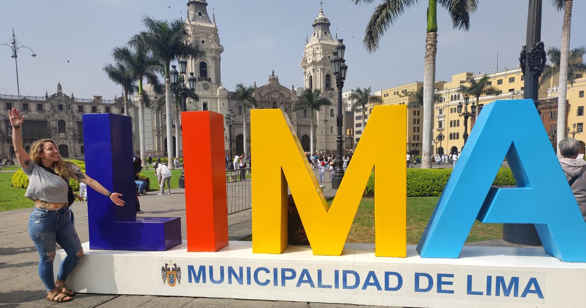 Lima: downtown and tasting food | GetYourGuide