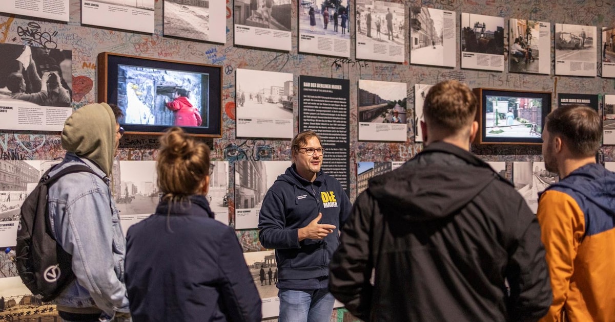 Admission and guided tour (EN) for the asisi Panorama | GetYourGuide