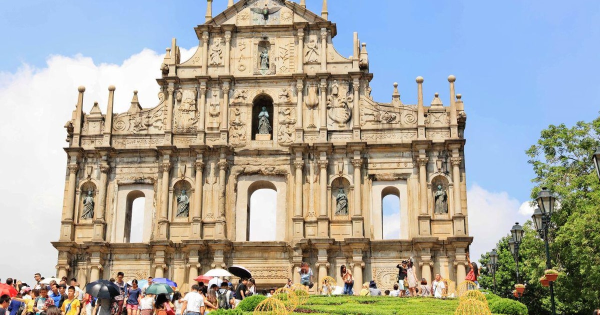 Translado do aeroporto de Macau para a Ilha de Macau | GetYourGuide