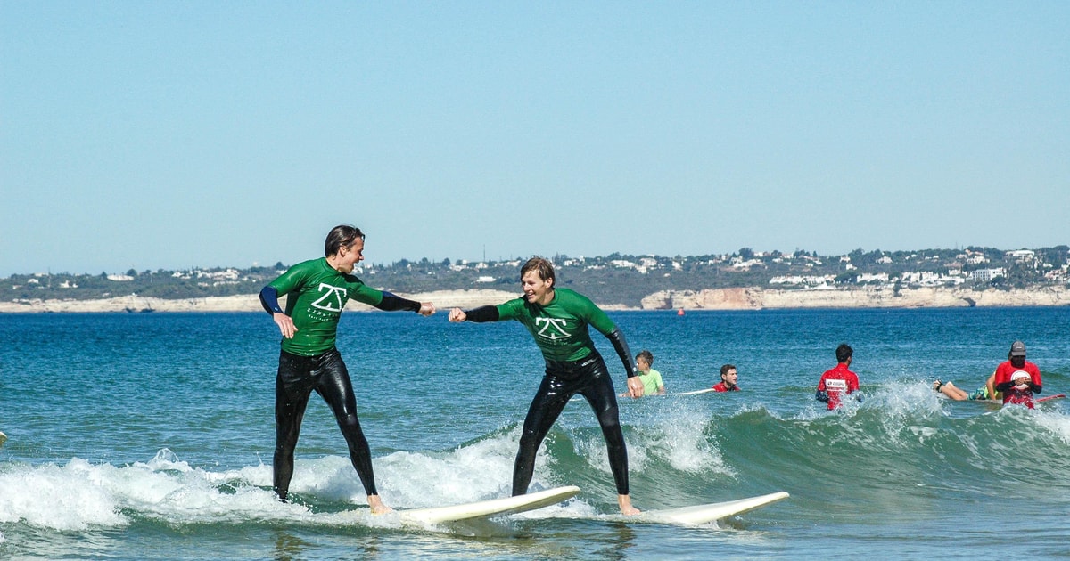 Albufeira Surf Session: Kleingruppenerlebnis nur für Erwachsene ...