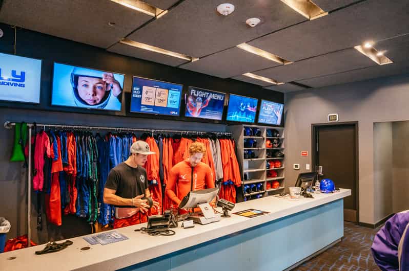 iFLY Cincinnati First-Time Flyer Experience | GetYourGuide