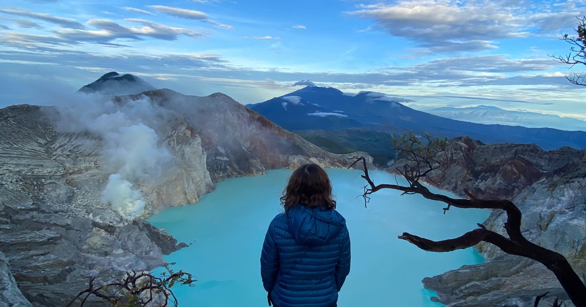 Banyuwangi: Kawah Ijen Blue Fire & Sendang Seruni-tur | GetYourGuide