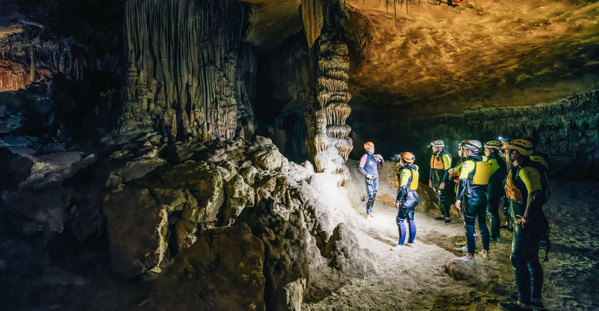 Cova des Coloms, Half-Day Caving Trip with Transfer Option, mallorca, spain Cova des Coloms, Half-Day Caving Trip with Transfer Option, mallorca, spain