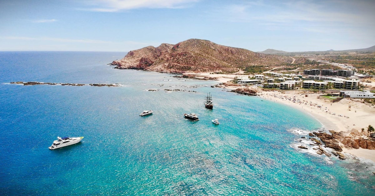 LOS CABOS: BLUEBAJASNORKEL TOUR, CHILENO BAY, & PELICAN ROCK | GetYourGuide