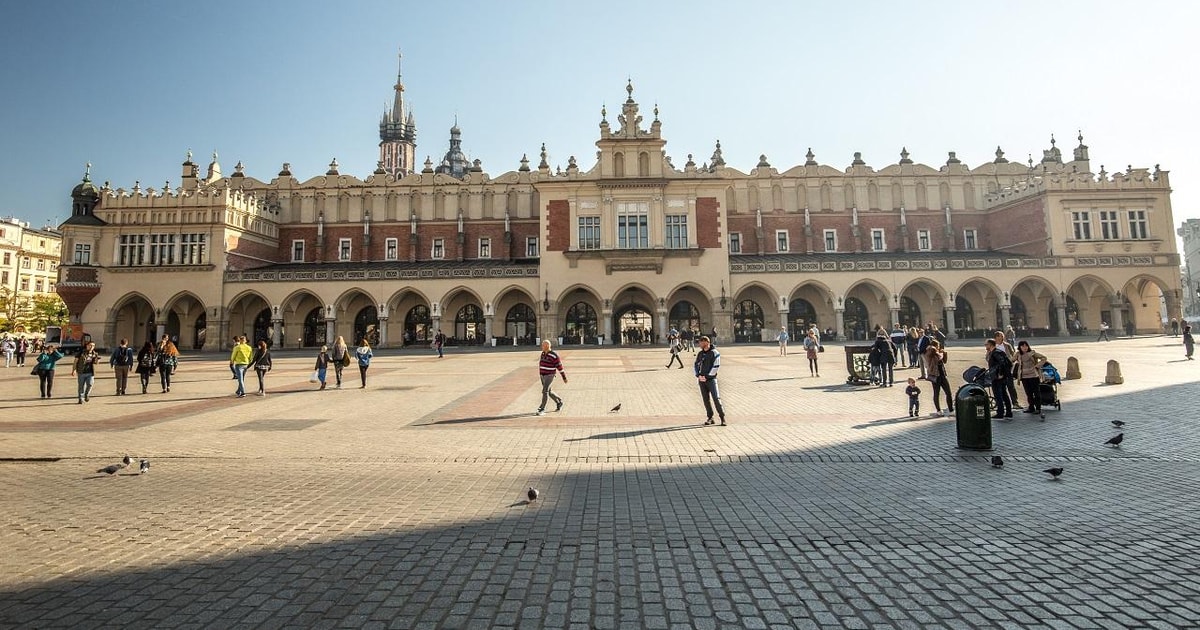 Old Town, St. Mary's Basilica and Rynek Underground Tour | GetYourGuide