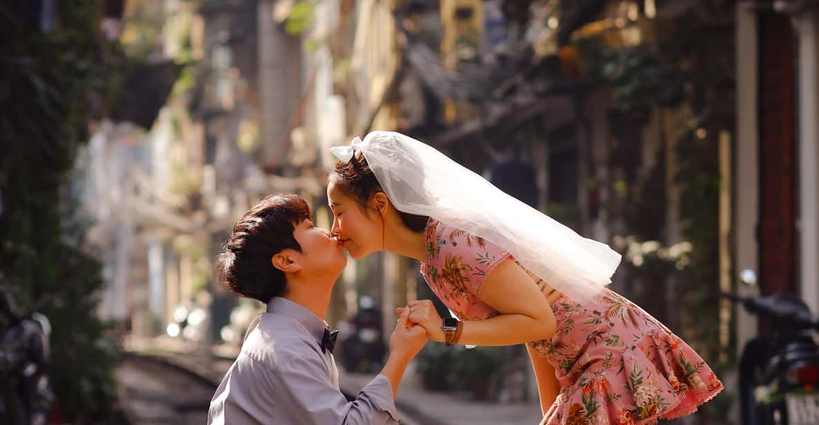 Privéfotoshoot Hanoi - Iconische plekken en verborgen parels | GetYourGuide