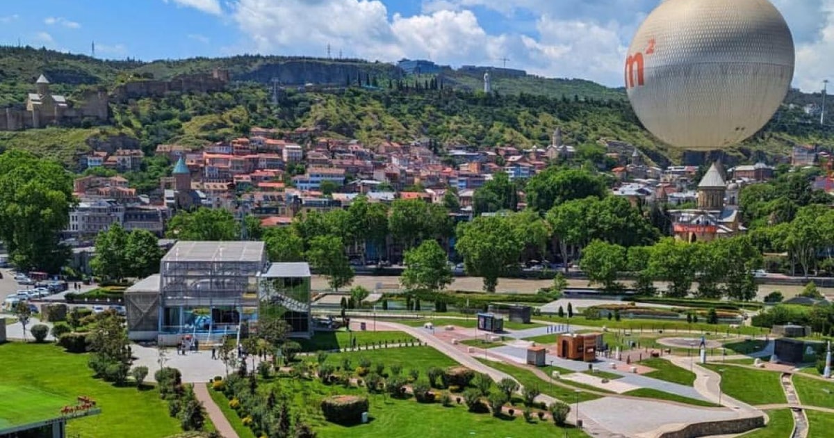 Tbilisi: VIP 4-in-1 Balloon, Cable Car, Boat & Wine Tour | GetYourGuide