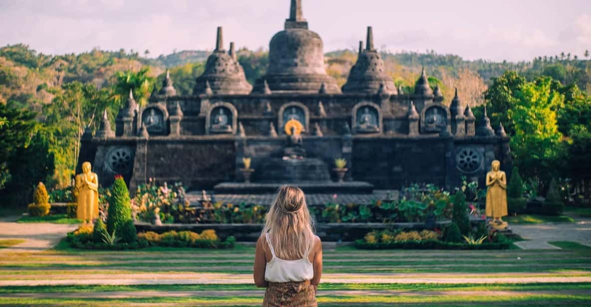 Noord-Bali: Boeddhistische tempel, Banyumala waterval, Ulun Danu | GetYourGuide