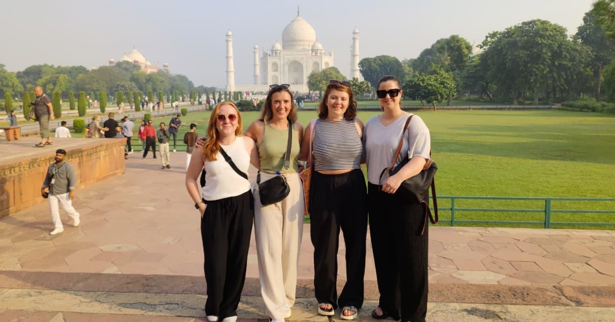 Agra: Taj Mahal Skip-the-line & Agra Fort Tour with 5* Meal | GetYourGuide