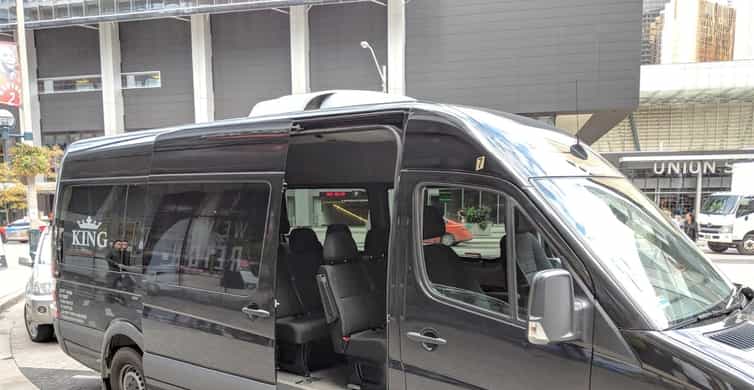 Toronto Premium Outlets Shopping Shuttle Bus | GetYourGuide