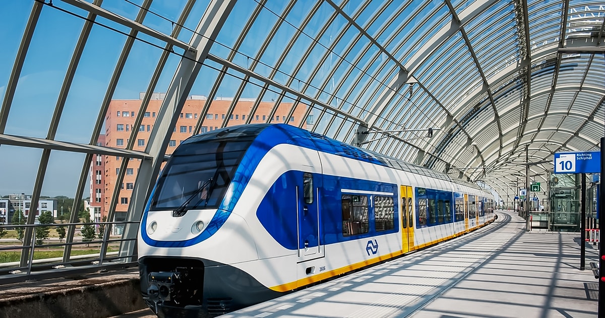 Amsterdam: Rejsebillet til 1-3 dage med lufthavnstransport | GetYourGuide