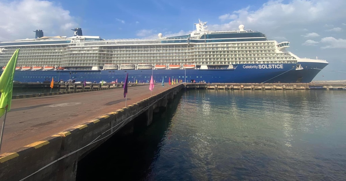 Port Chan May: prywatny transfer do starożytnego miasta Hoi An ...