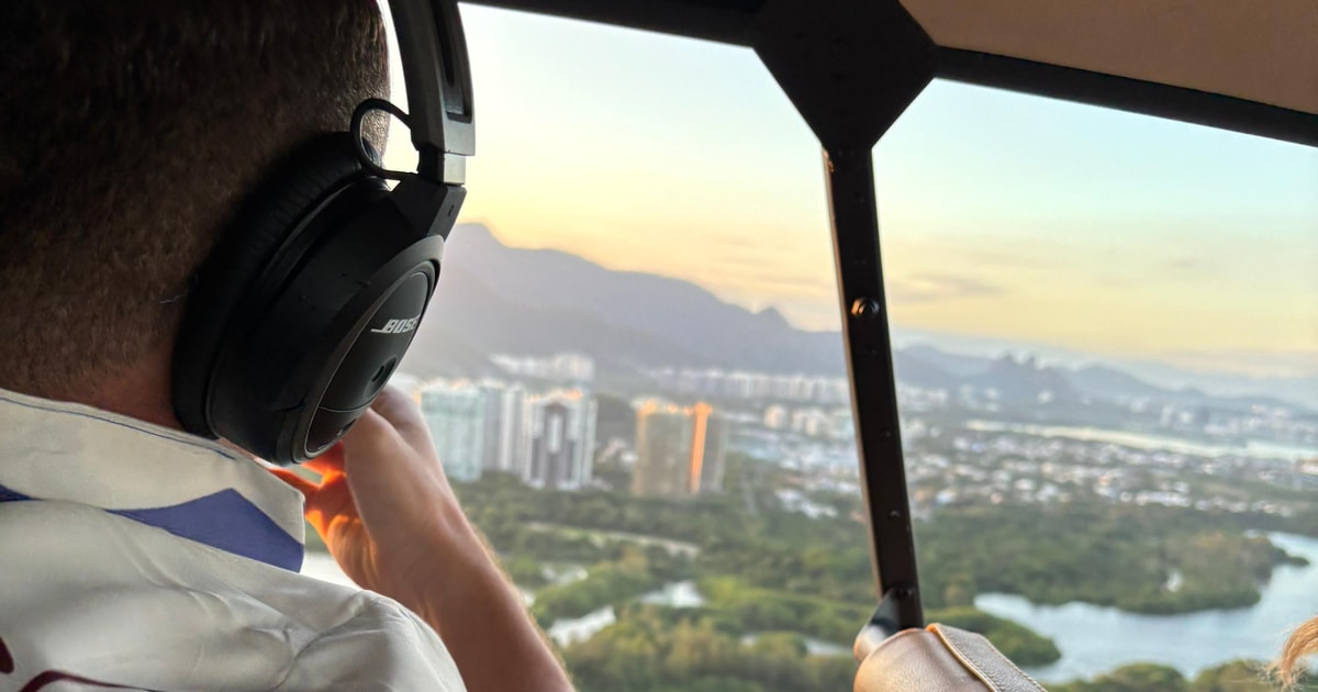 Rio de Janeiro: Panoramic Flight Without Doors with 360º Camera ...