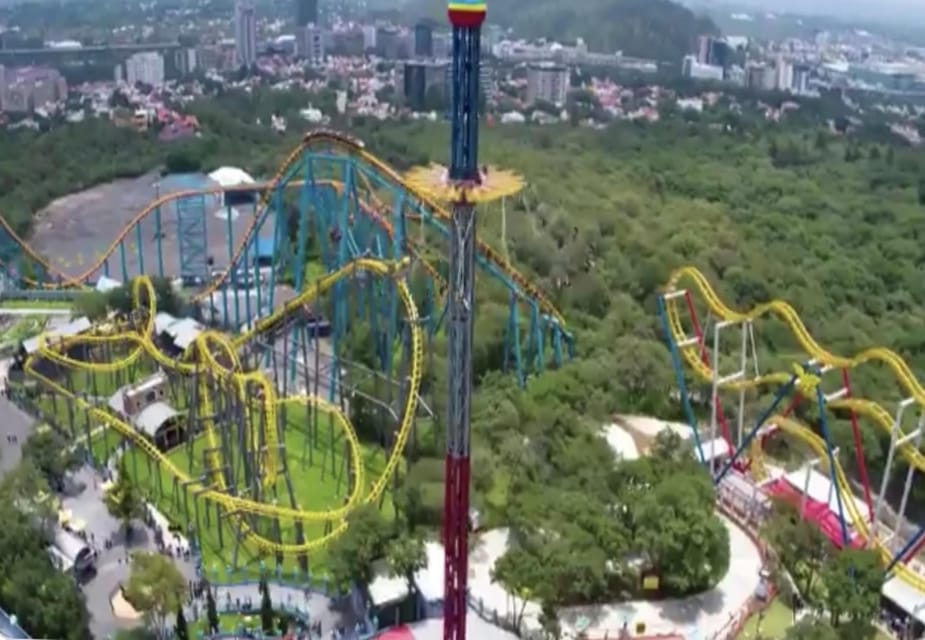 Ciudad de México: Entrada Six Flags + tour con paradas libres por la ...