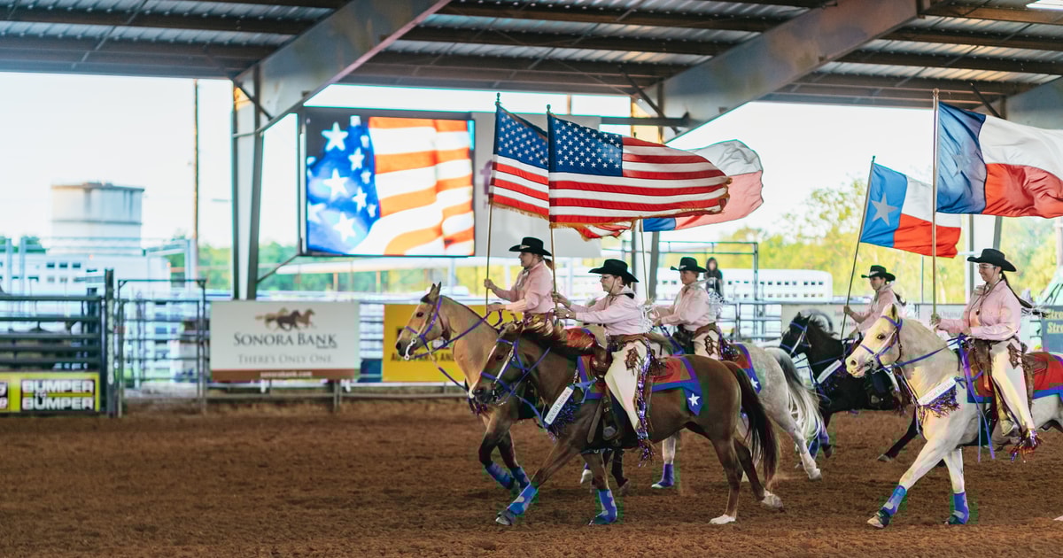 Bulverde: Biljett för allmänt inträde till Saturday Night Rodeo ...