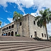 Caminos Históricos, Recorridos por la Zona Colonial | GetYourGuide