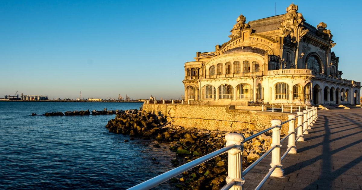 PREMIUM TOUR IN KLEINE GROEP Boekarest: dagtrip naar Constanta ...