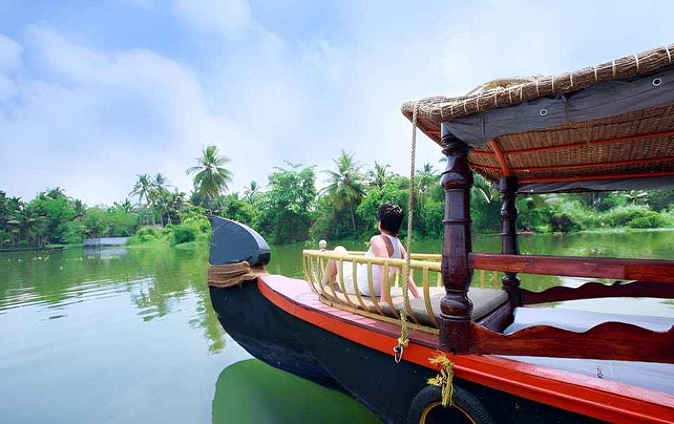 Alleppey Shikara boat ride | GetYourGuide