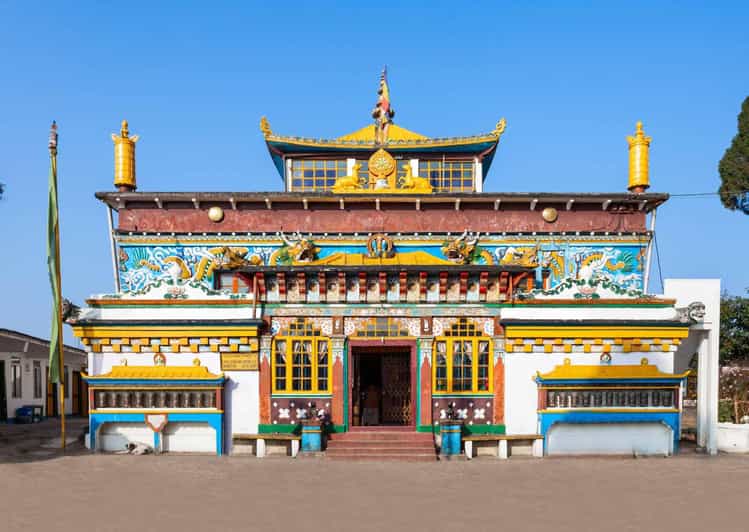 Heritage & Cultural Walk of Darjeeling (2 Hours Guided Tour) | GetYourGuide