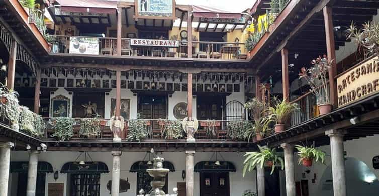 Ciudad de Quito y Experiencia en la Línea Ecuatorial | GetYourGuide
