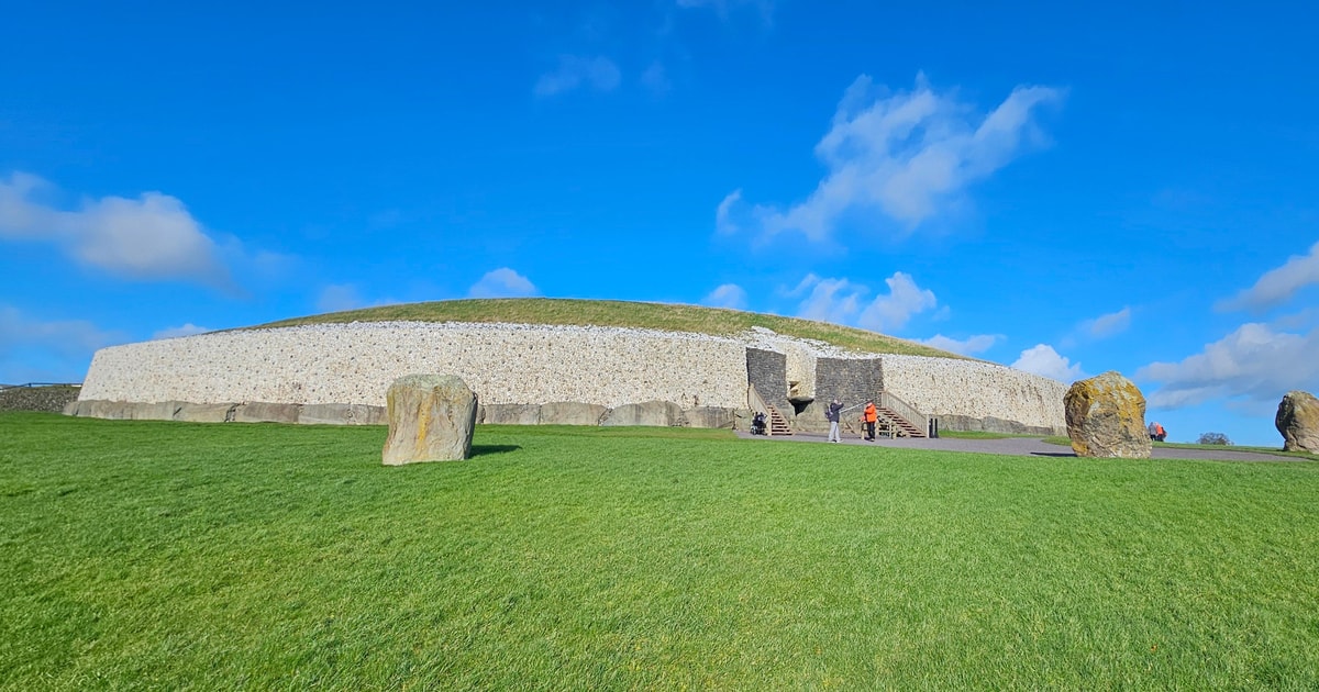 Newgrange Passage Tomb & Ancients Irish Sites. | GetYourGuide