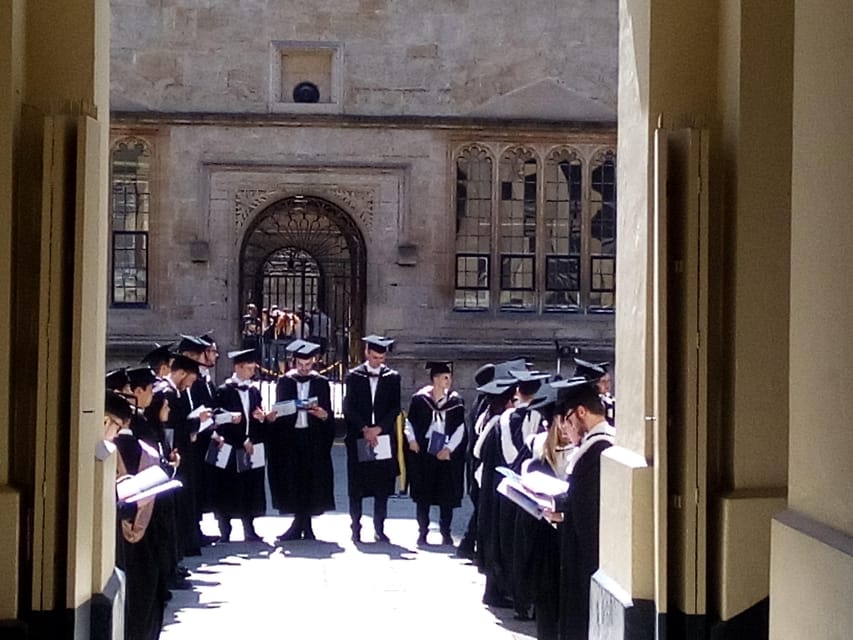 Oxford: C.S. Lewis & J.R.R. Tolkien Guided Walking Tour | GetYourGuide