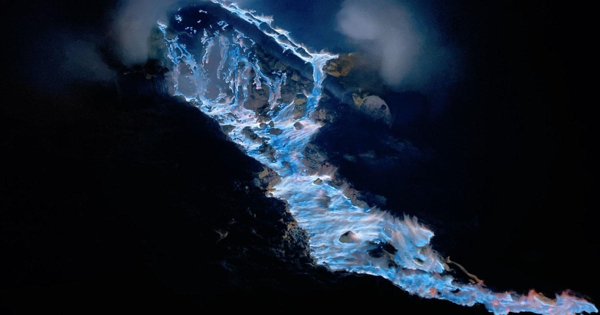 Surabayasta/Malangista: Bromo Sunrise & Ijen Blue Fire 2 päivää ...