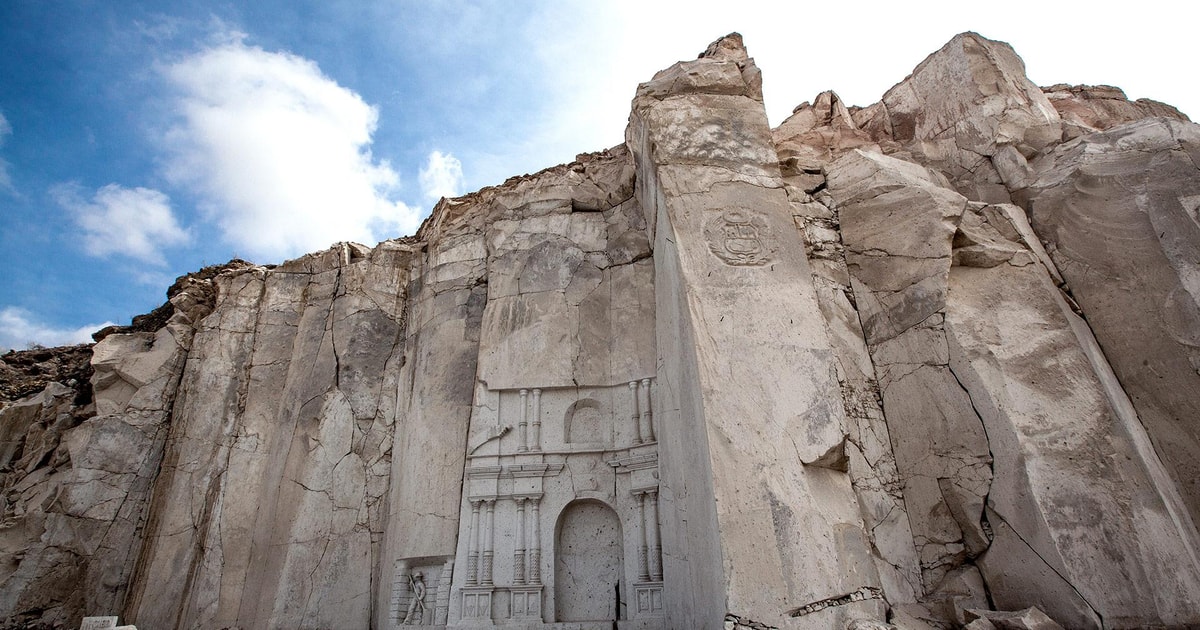 Arequipa: Route of Sillar and Petroglyphs of Culebrillas | GetYourGuide