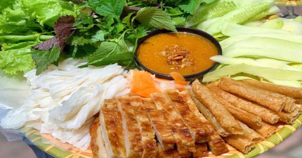 Hanoi: Walking and Tasting Must-Try Foods - Delicious Dishes | GetYourGuide