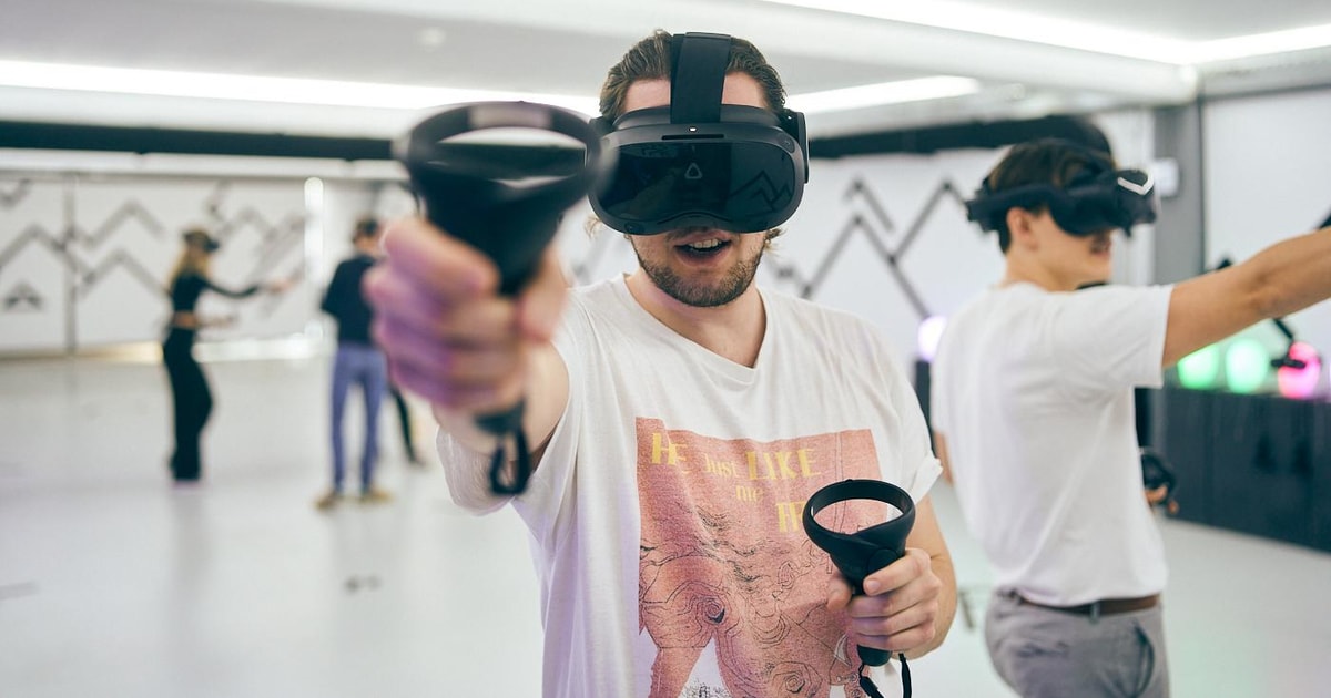 Düsseldorf: Virtual Reality Escape Game | GetYourGuide