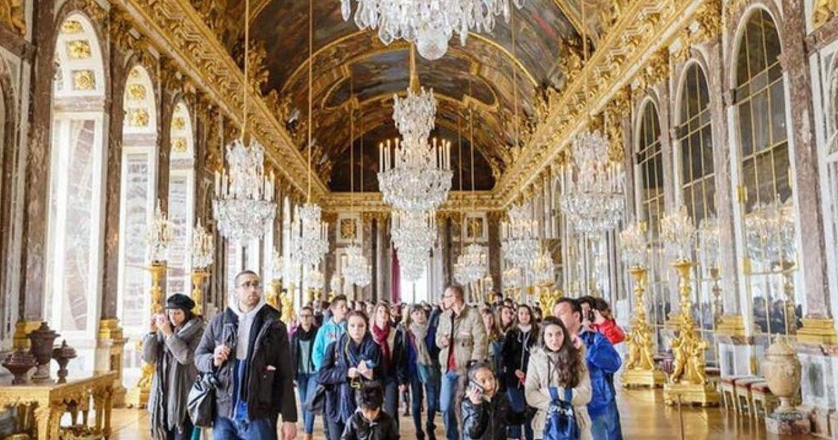 Versailles Palace Tour in Paris | GetYourGuide