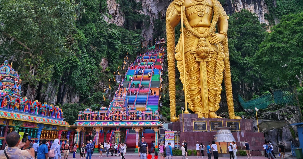 Kuala Lumpur Suburbs: Batu Caves Half-Day Tour with Pick-Up | GetYourGuide