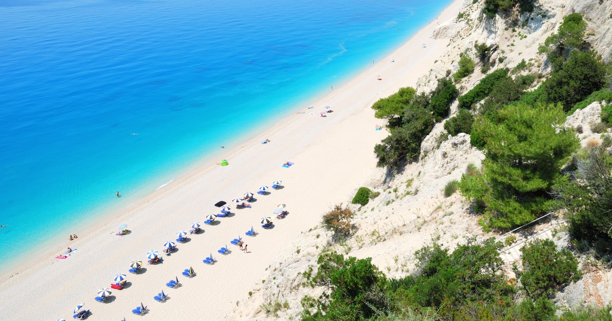 Meganisi & Atokos Island Cruise + Simma med grisar | GetYourGuide