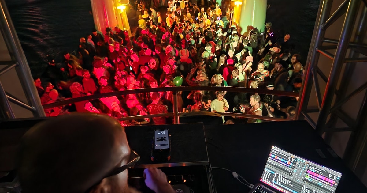 Seaport Summer Cruise: Best floating party in Boston | GetYourGuide