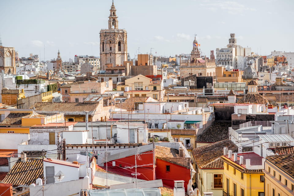 Capture the most Instaworthy Spots of Valencia with a Local | GetYourGuide