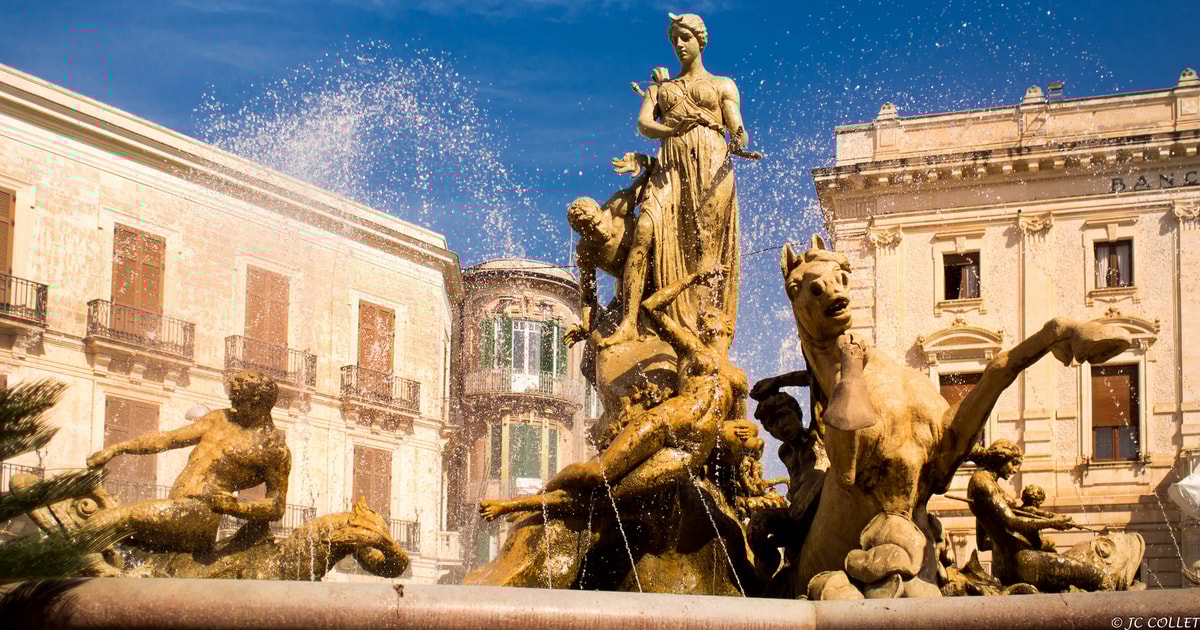 Ortigia Private Walking Tour with Photographer | GetYourGuide