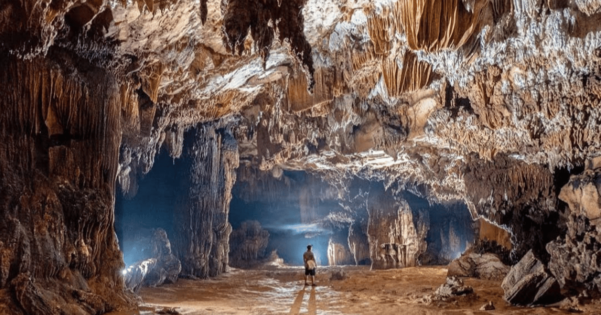Vang Vieng: Kayaking&Zipline&Cave Tubing&cave tour | GetYourGuide