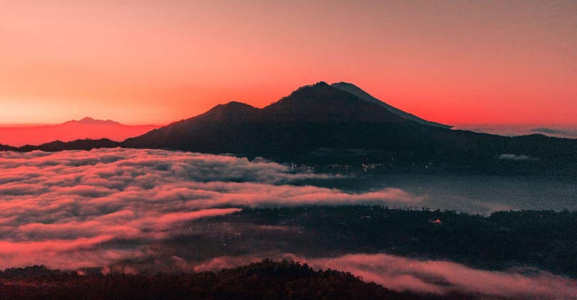 Kintamani: Trekking all'alba di Kintamani e sorgente calda naturale ...