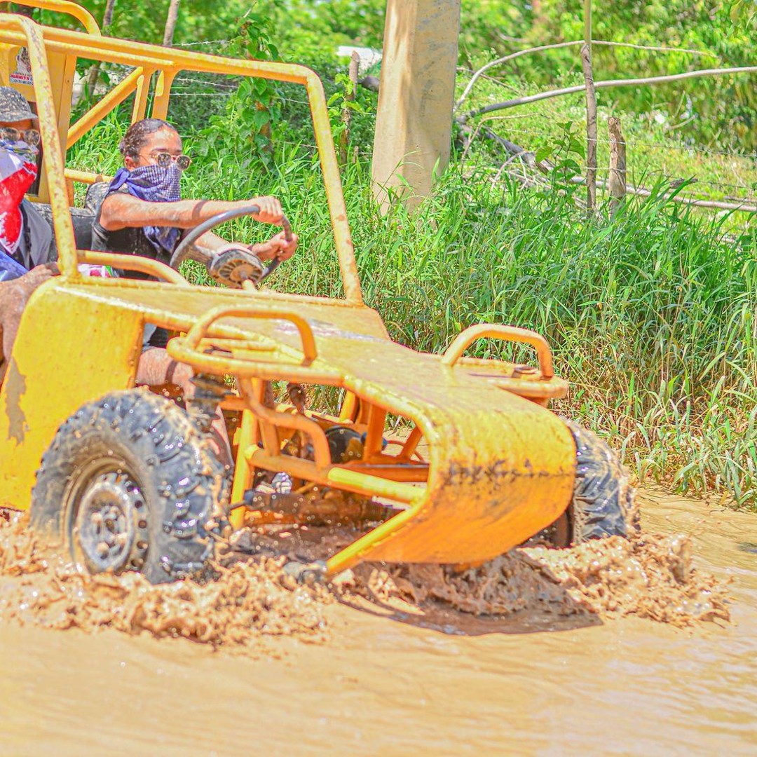Punta Cana: tour in buggy alla scoperta della spiaggia di Macao e del ...