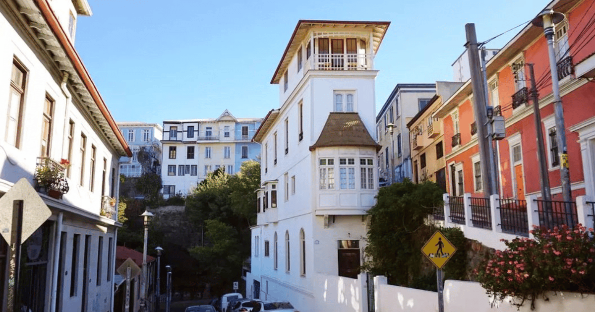 Valparaíso: Highlights of the Jewel of the Pacific | GetYourGuide