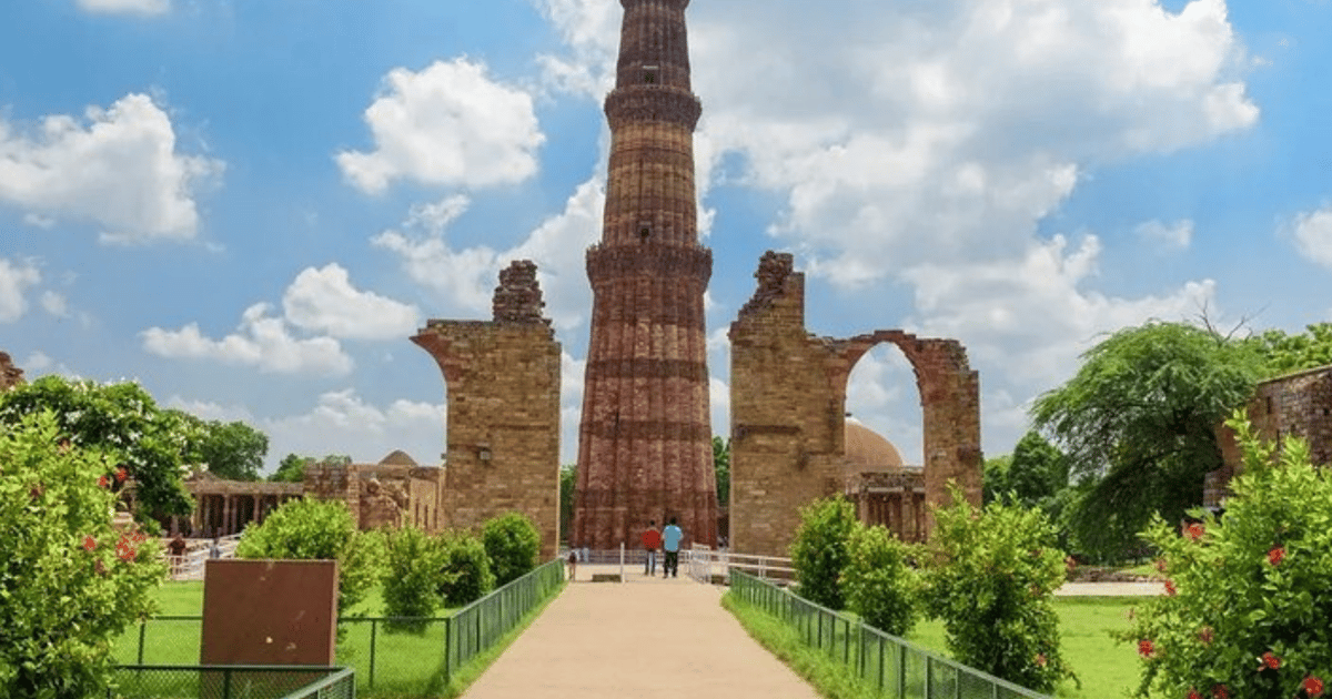 Delhi: Private Guided Sightseeing Tour of Old and New Delhi | GetYourGuide