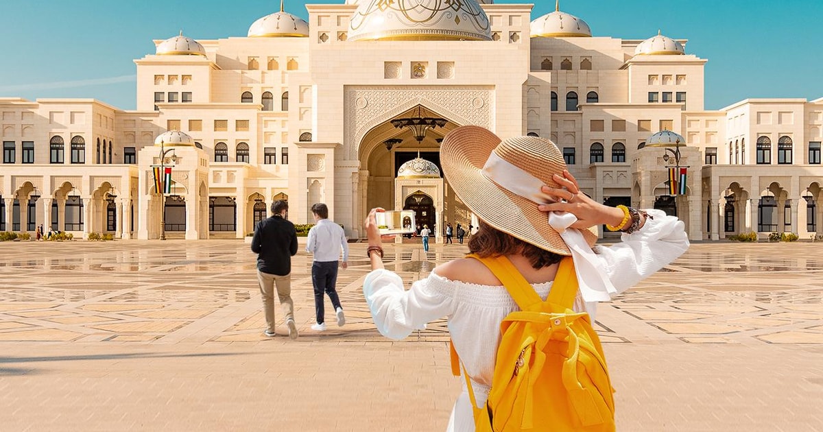 Dubai: Tour della Moschea dello Sceicco Zayed e di Qasr Al Watan con ...