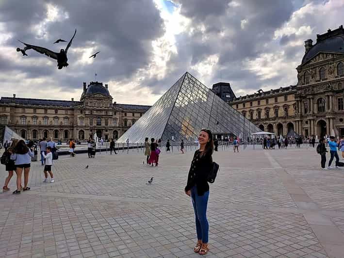 Discover the Louvre: Paris Art Tour + Mona Lisa pass | GetYourGuide