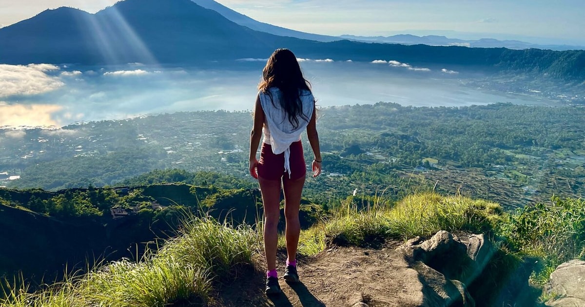 Bali : Randonnée au lever du soleil sur le mont Batur et les sources d ... Bali : Randonnée au lever du soleil sur le mont Batur et les sources d ...